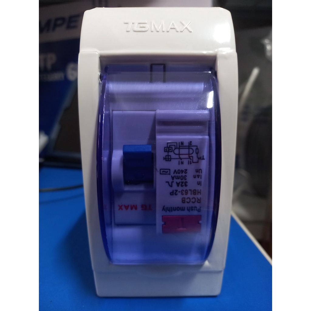 Cầu dao chống giật CB 32A TG MAX có nắp che | Shopee Việt Nam