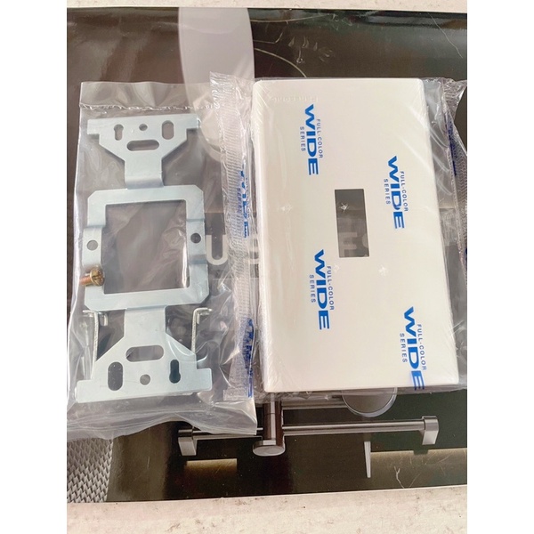 Mặt CB cóc Panasonic WEv7061SW | Shopee Việt Nam