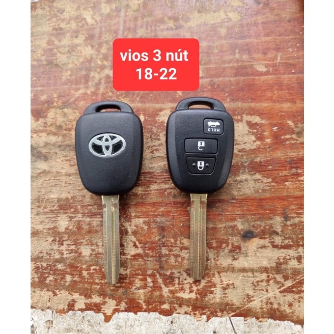 Chìa khoá Toyota Vios 3 nút cài mạch remote trên xe | Shopee Việt Nam