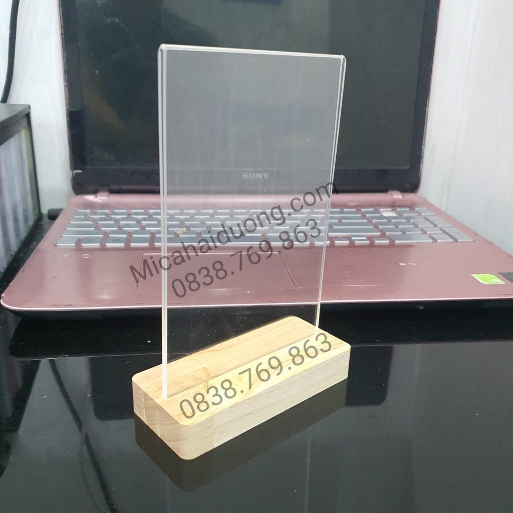 Menu mica đế gỗ A4, A5, A6. Menu mica QR Code để bàn | Shopee Việt Nam