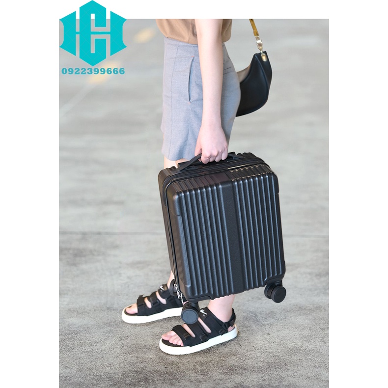 Vali mini đi công tác ngắn du lịch chắc chắn tiện dụng, tránh văng đồ ...