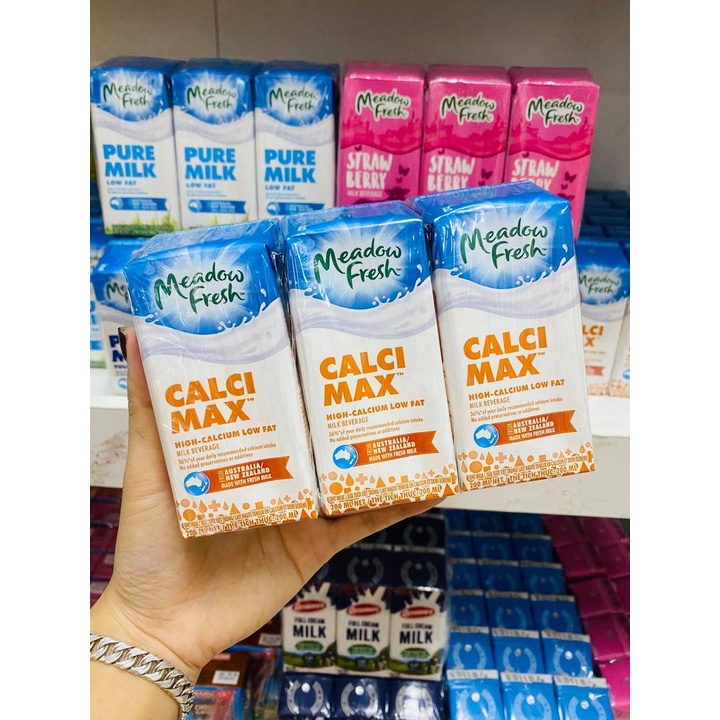 [Thùng 24 H] Sữa Tươi MEADOW FRESH MAX CANXI ít béo 200ML | Shopee Việt Nam