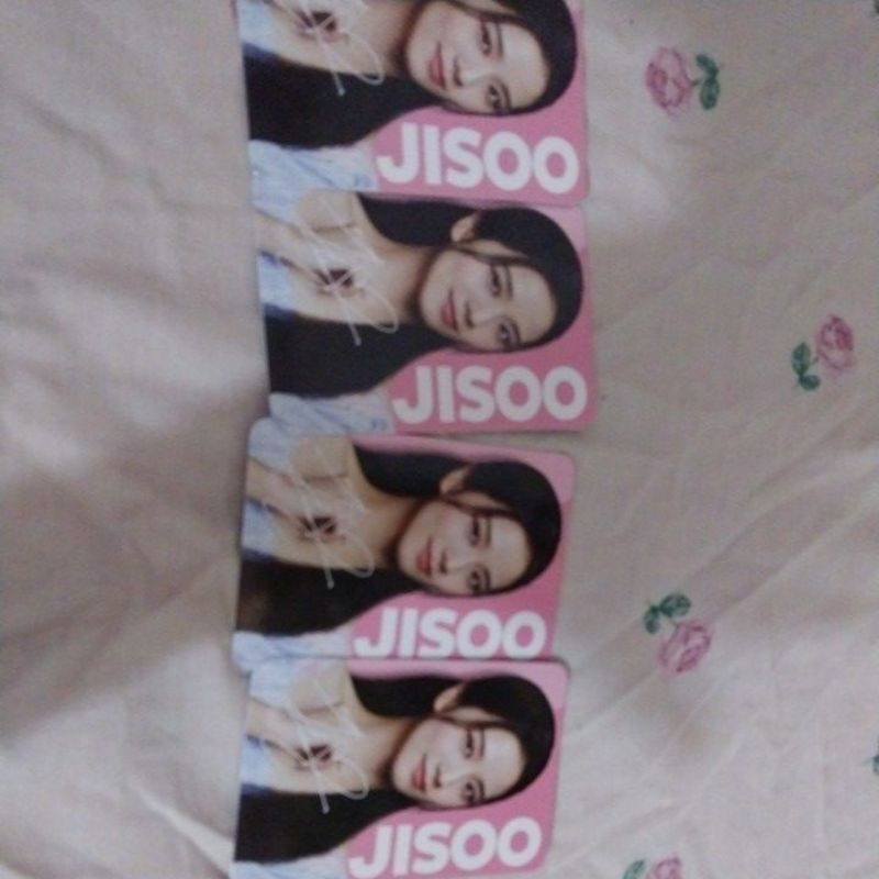 pass card Jisoo oreo Blackpink (lưu ý đọc kĩ mô tả) | Shopee Việt Nam