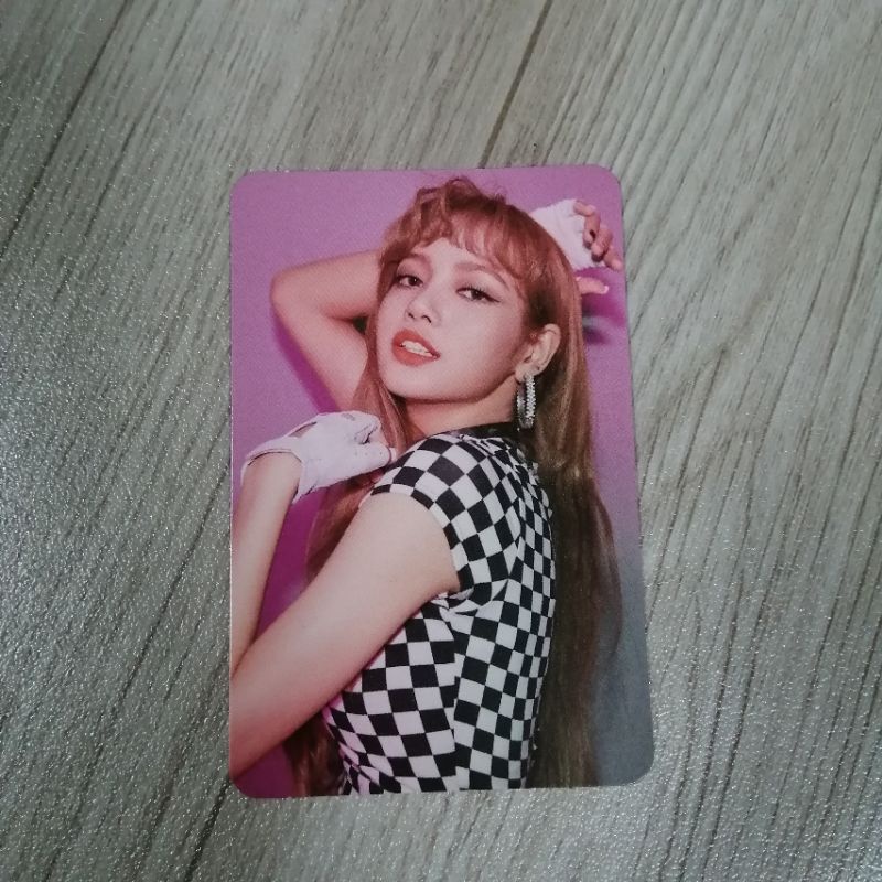 Card Lisa Li kính BLACKPINK official (thẻ ảnh) | Shopee Việt Nam