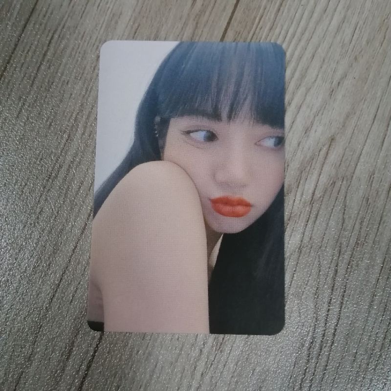 Card Lisa Li kính BLACKPINK official (thẻ ảnh) | Shopee Việt Nam