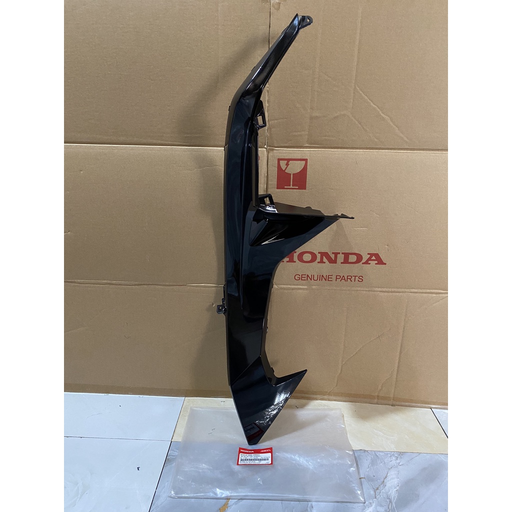 Tấm ốp yếm bên phải | cánh yếm trong Air Blade 125 (2015-2019) màu Đen ...