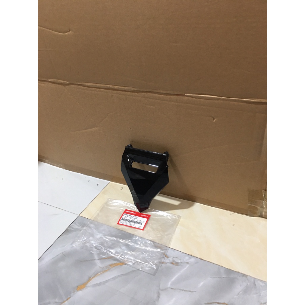 Nắp ốp đèn hậu Air Blade 125 (2015-2019) màu Đen bóng *NHB25M* chính ...