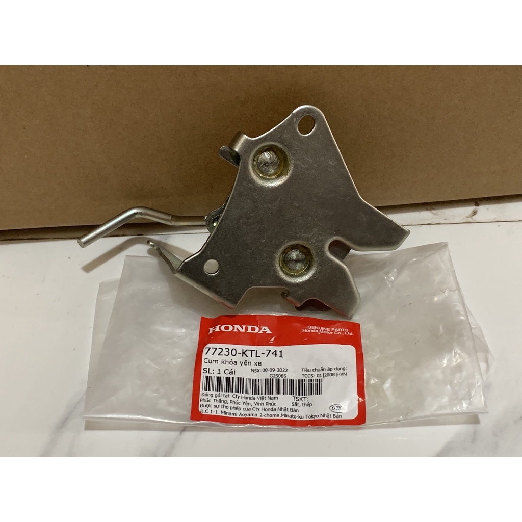 Cụm khóa yên xe Wave RS100, S100, A100 chính hãng Honda (77230-KTL-741 ...