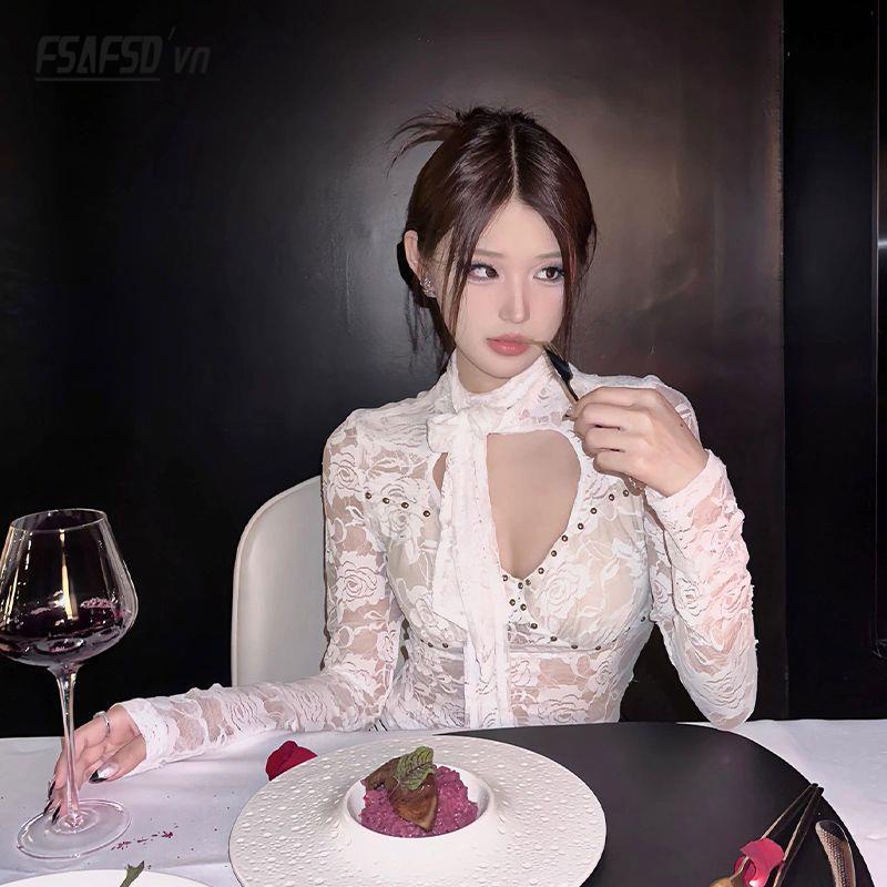 Áo Sơ Mi Trắng Ôm Dáng Phối Ren Rỗng Phong Cách Mới 2023 Quyến Rũ Cho Nữ | Shopee Việt Nam