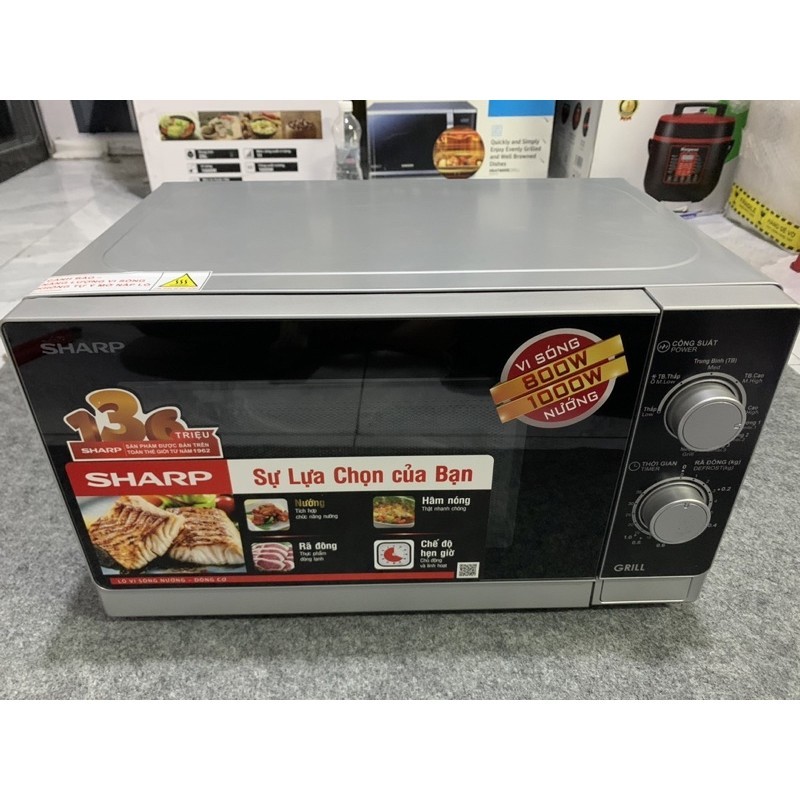 Lò vi sóng có nướng Sharp R-G222VN-S 20 lít (CHÍNH HÃNG TRƯNG BÀY, BẢO HÀNH 12 THÁNG) | Shopee ...