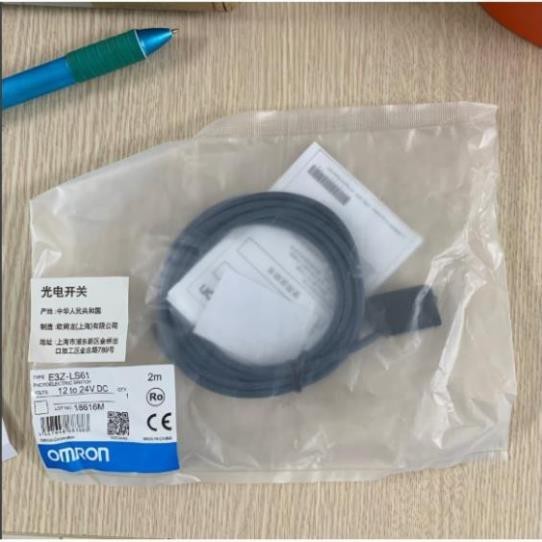 Cảm biến quang Omron E3Z-LS61 2M NPN | Shopee Việt Nam