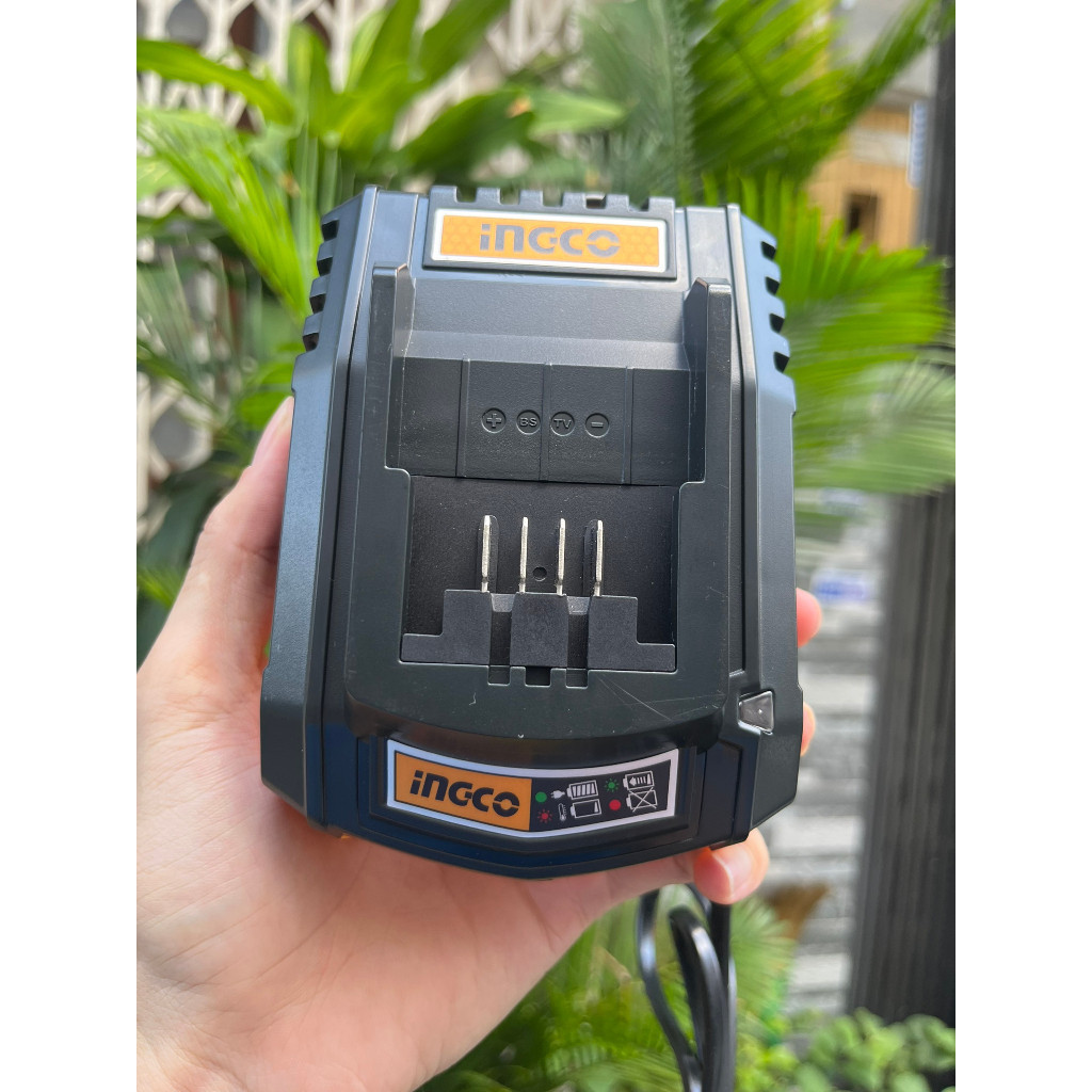 Đế sạc pin Ingco 20V/ 2Ah FCLI2001 | Shopee Việt Nam