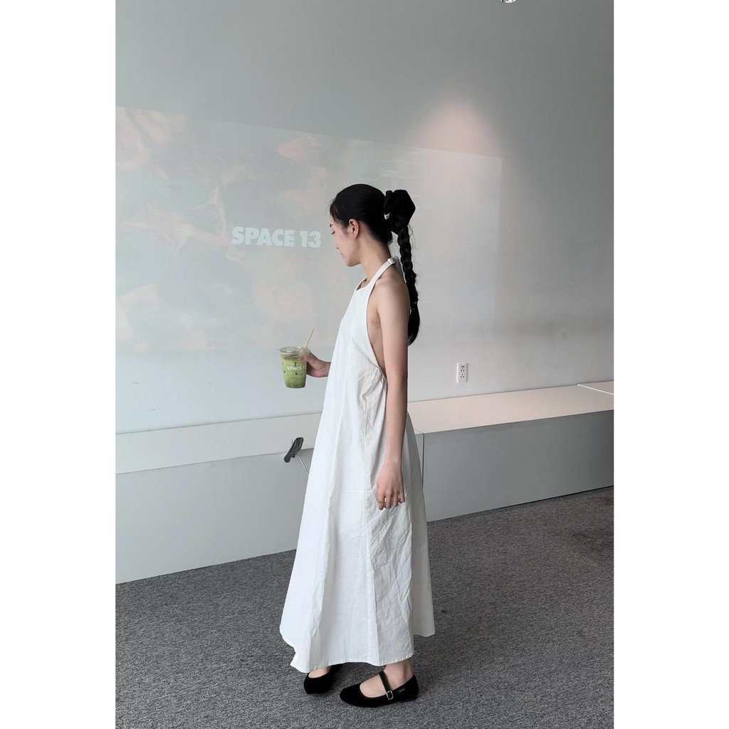 𝐏𝐚𝐧𝐝𝐮 𝐃𝐫𝐞𝐬𝐬 | 𝐦𝐢𝐫.𝐛𝐲𝐡𝐢 | Đầm yếm linen rút dây sau form dài/ ngắn ...