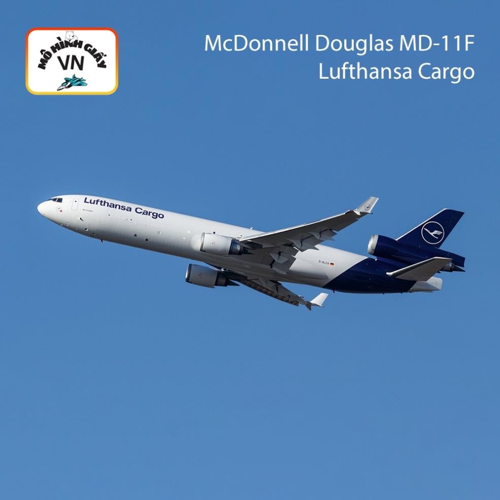 Mô Hình Giấy Lắp Ráp Máy Bay Mcdonnell Douglas Md-11F Lufthansa Cargo ...