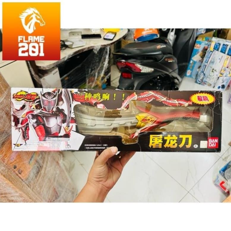 Đồ chơi siêu nhân Dx Bandai Kamen Rider Ryuki Dragon Slaughtering Saber Arm chính hãng | Shopee ...