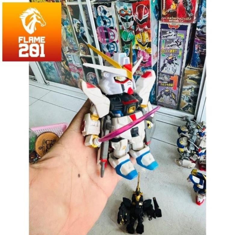 [HCM] Mô hình Action Figure Bandai SD BB Senshi Strike Freedom Gundam | Shopee Việt Nam