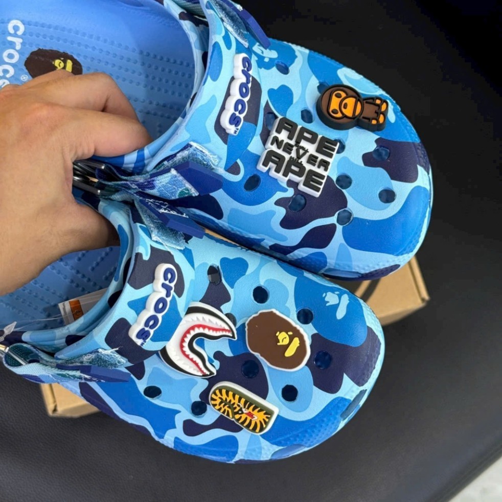 dép Crocs BAPE x Crocs Classic Clog | Shopee Việt Nam