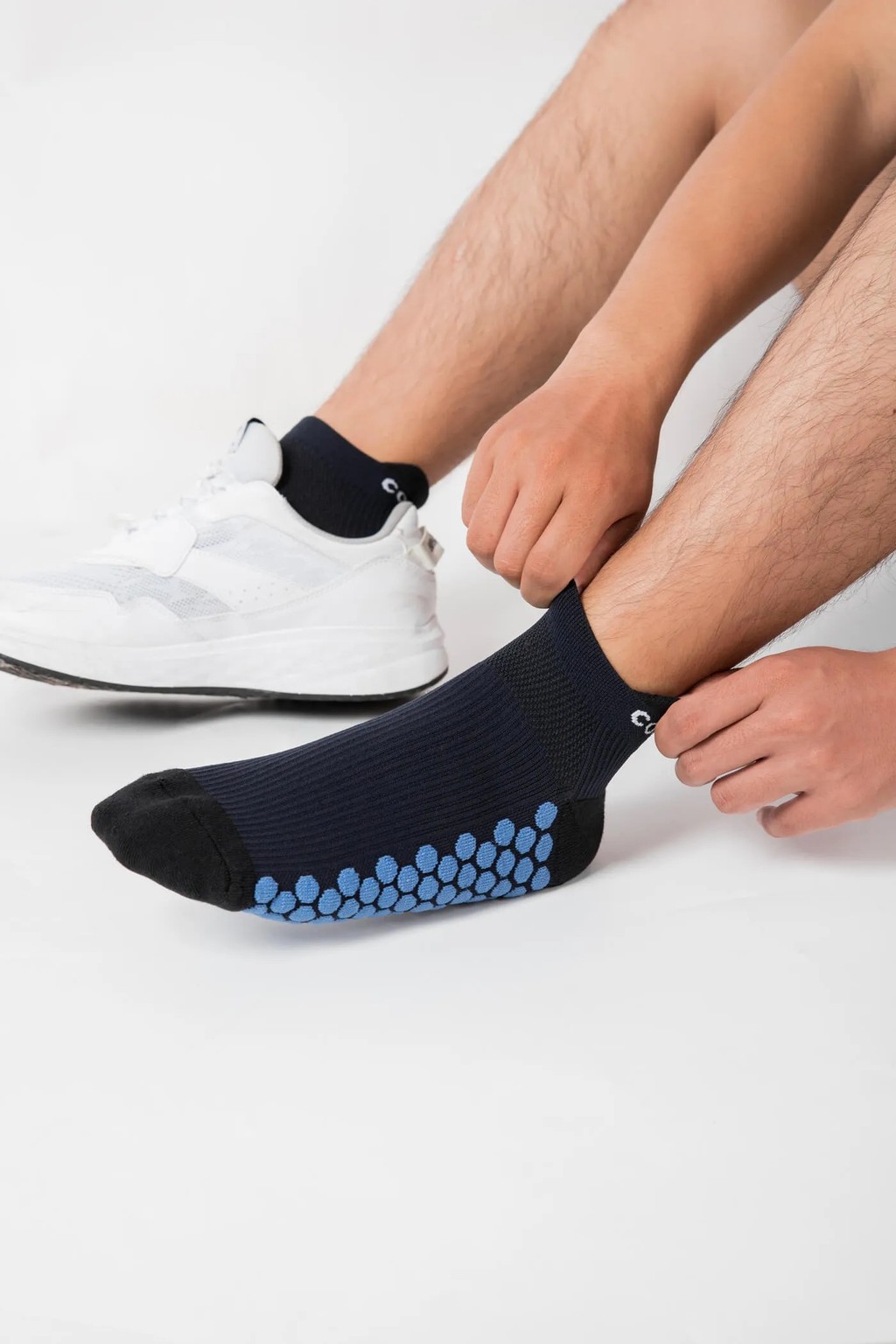 Tất/Vớ thể thao nam cổ ngắn Compression Bouncing Coolmate | Shopee Việt Nam