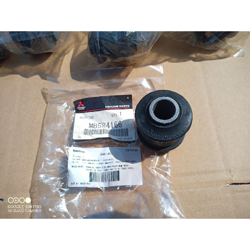 Cao su ống lót thanh giằng sau (Bushing rear sway bar) Pajero V43 V45 ...