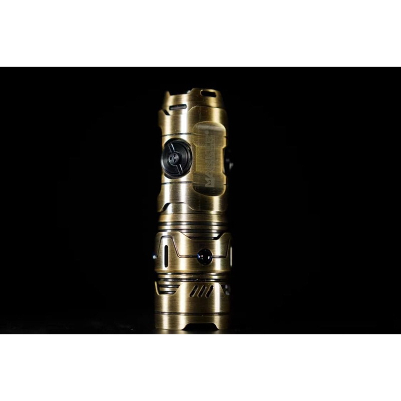 Đèn pin Manker Timeback III Brass 2500 Lumens, phiên bản giới hạn bằng ...