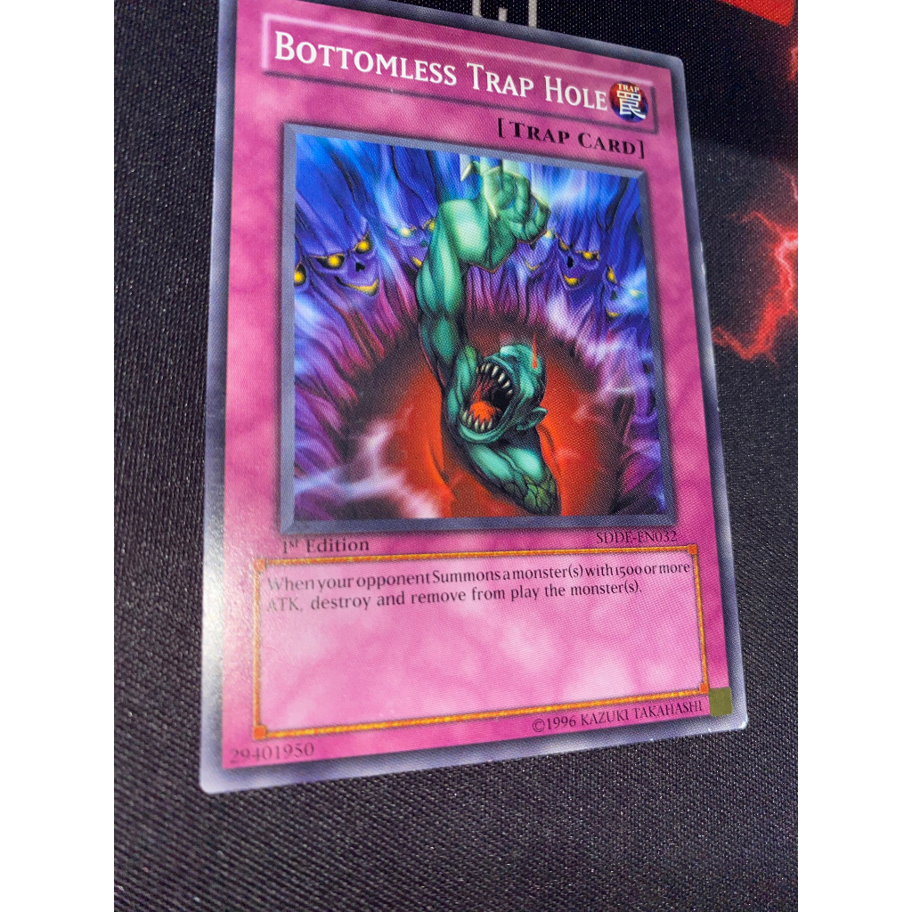 Bottomless Trap Hole - SDDE-EN032 - Common 1st Edition | Shopee Việt Nam