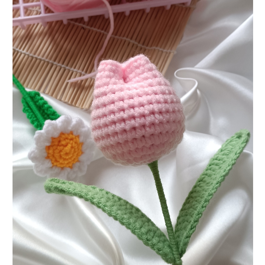 Hoa Tulip Len - Handmade [ẢNH THẬT] | Shopee Việt Nam