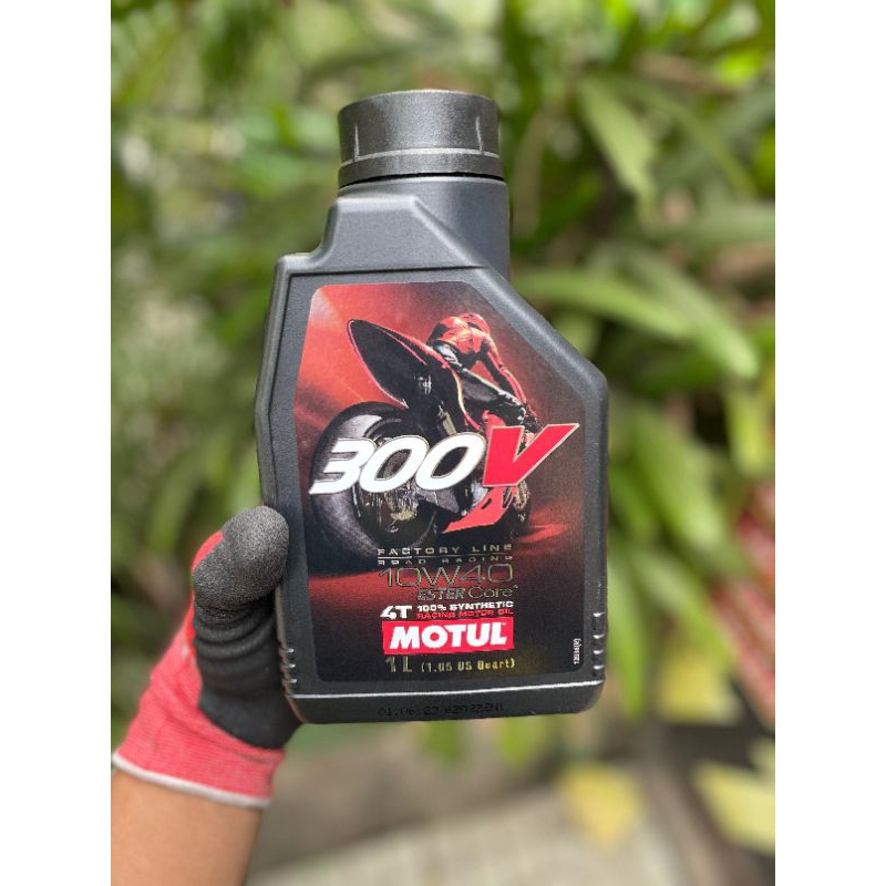 Nhớt Motul 300V 10W40 1L (tem 3 lớp) nhập từ Pháp | Shopee Việt Nam