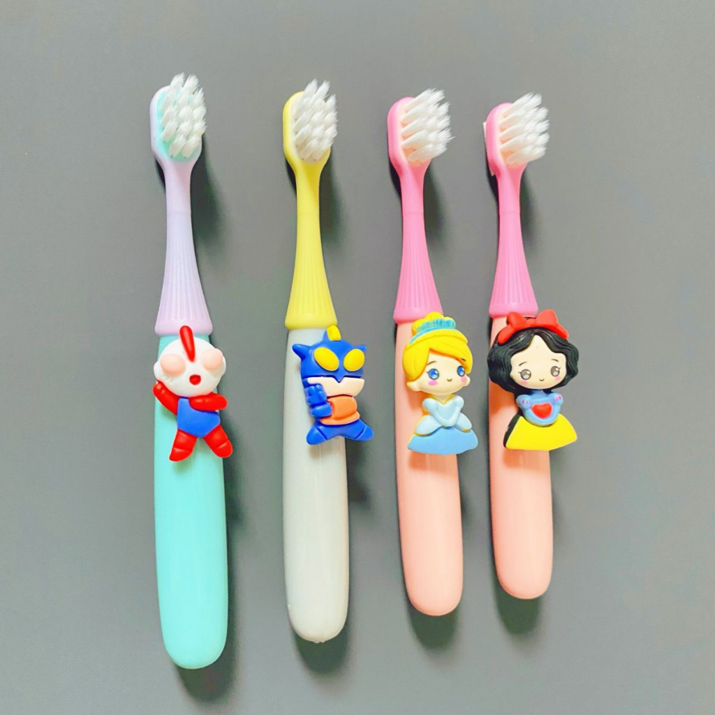 Set 4 chiếc bàn chải hoạt hình đang yêu PK207 cho bé (GIAO NGẪU NHIÊN ...