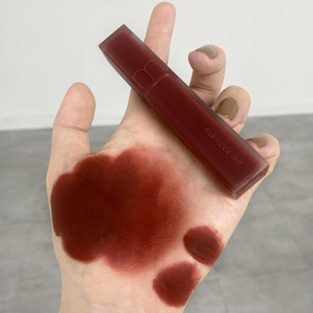 Son Kem Lì ROMAND Blur Fudge Tint 03 musky 04 radwood | Shopee Việt Nam