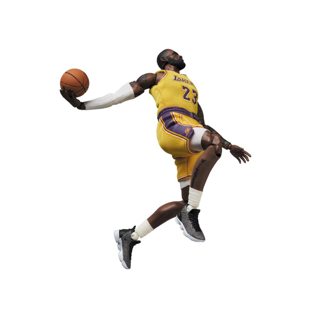 MAFEX LEBRON JAMES BL MÔ HÌNH NHÂN VẬT | Shopee Việt Nam