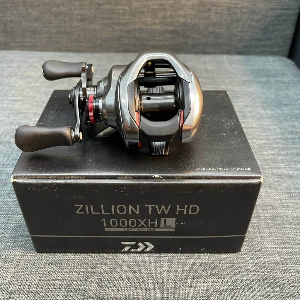 Máy Câu Lure 22 Zillion TW HD 1000XHL (LEFT) | Shopee Việt Nam