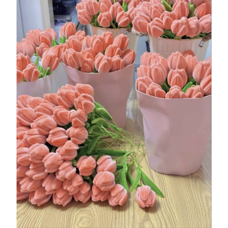 [hoa Làm Sẵn] Hoa Tulip Decor Bằng Kẽm Nhung Tặng Lễ Tốt Nghiệp Bó