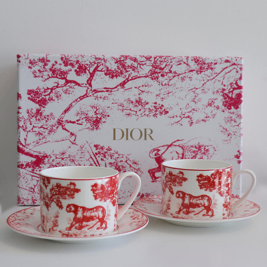 Hộp quà tặng 2 Cups 2 plate - Dior TOILE DE JOUY Mugs Red and Blue ...