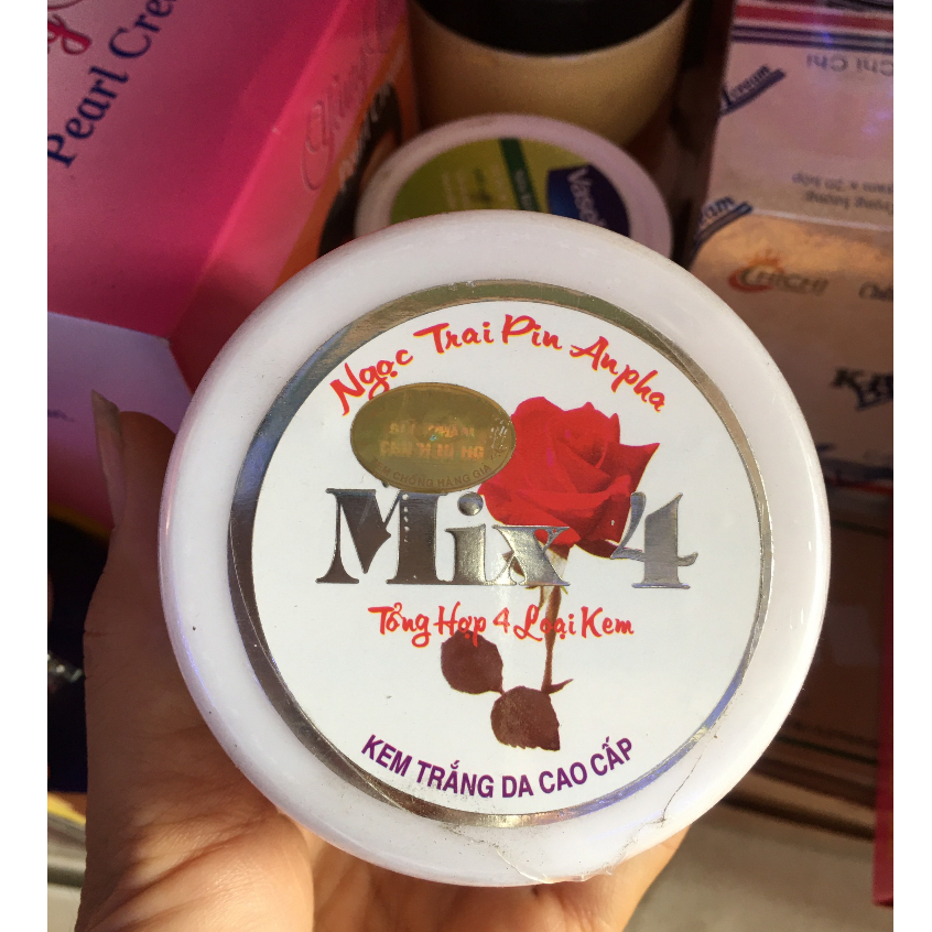 Lẻ 1 Hộp Kem Mix 4 Bông Hồng Hoàng Gia 60g | Shopee Việt Nam