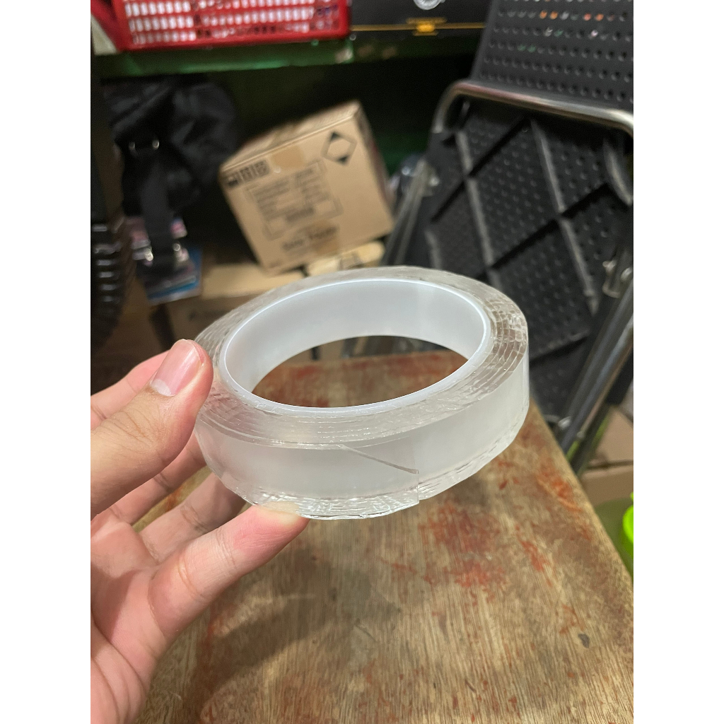 Cuộn Băng keo trong siêu dính 2F4 | Shopee Việt Nam