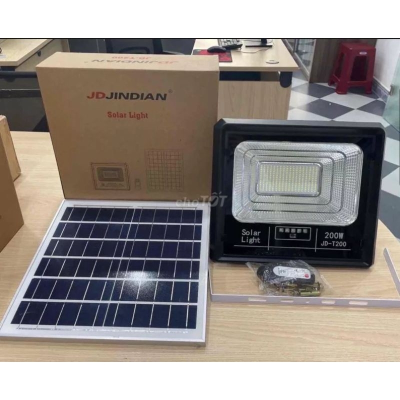 Đèn Năng Lượng Mặt Trời Jindian JD-T200 (200W) Cao Cấp –Tiết Kiệm Điện ...
