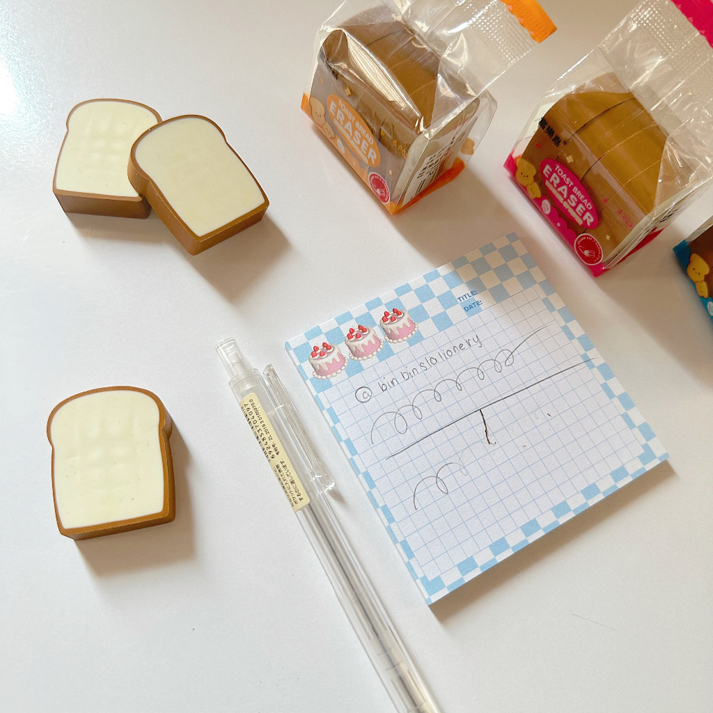 [Bin Bin] Túi 4 tẩy mini hình bánh mì nướng Toast Bread TTB | Shopee ...