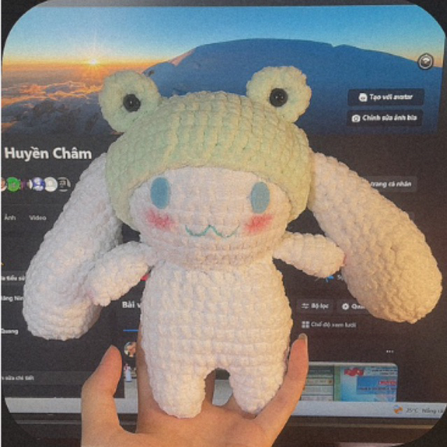 [Handmade] Thỏ Cinnamoroll đội mũ ếch - Len Nhung Mèo | Shopee Việt Nam