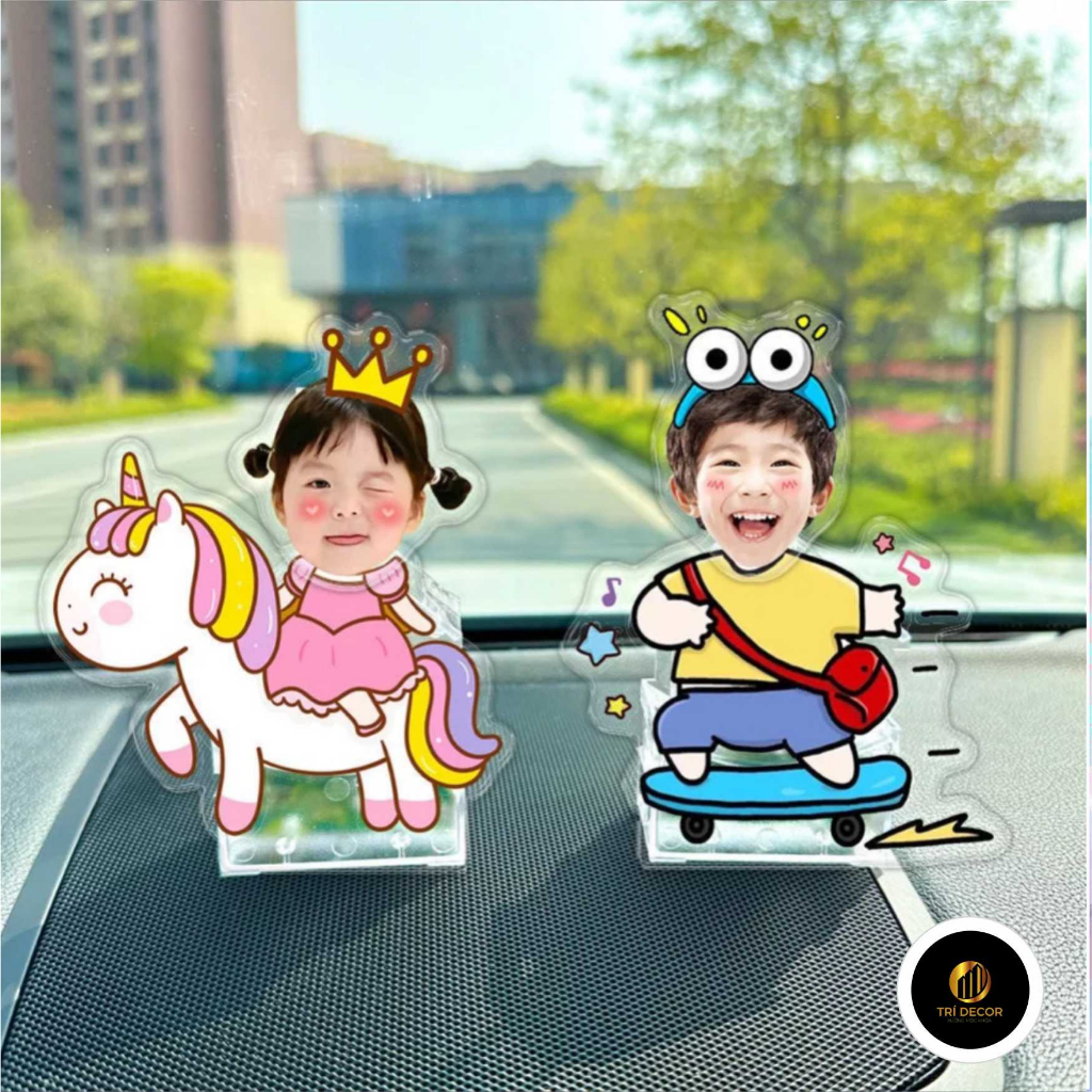 ( QUÀ TẶNG TỐT NGHIỆP ) Mô hình standee lắc đầu chạy pin ghép mặt theo ...