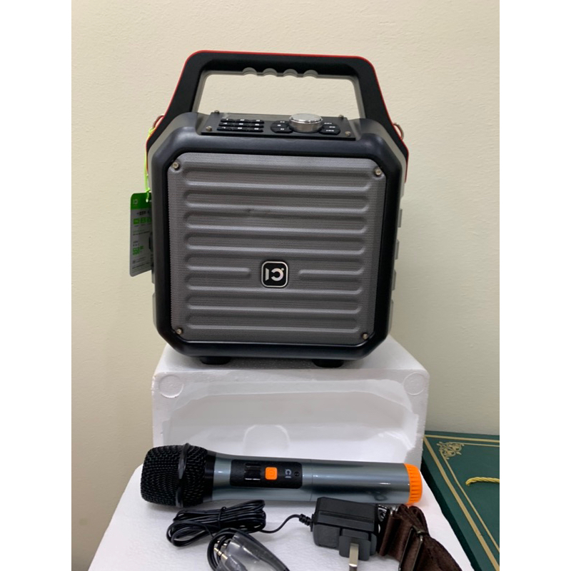 Loa karaoke mini tích điện loại 1 míc không dây UHF hãng SHIDU ...
