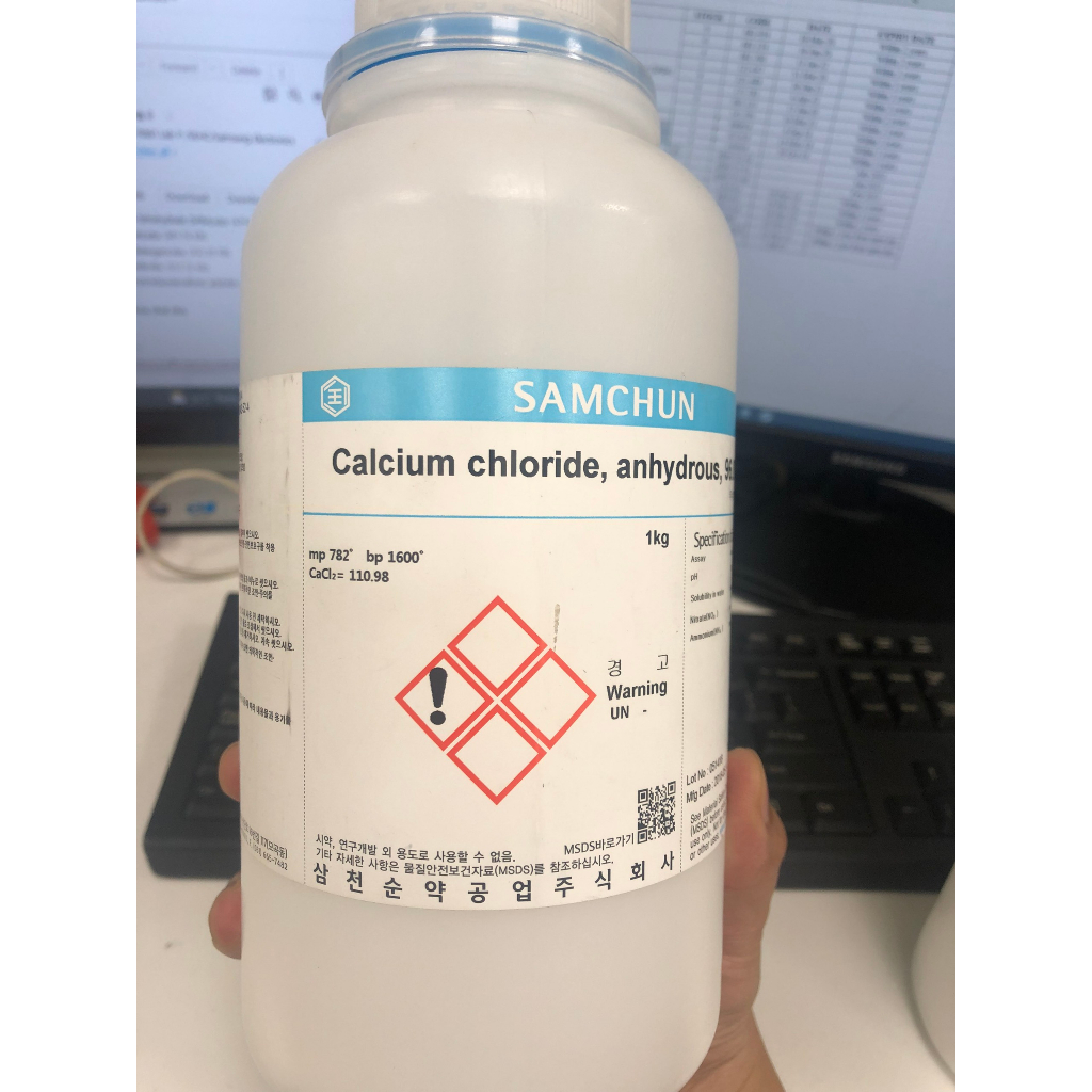 Calcium chloride, CaCl2, Canxi clorua, chai 1kg | Shopee Việt Nam