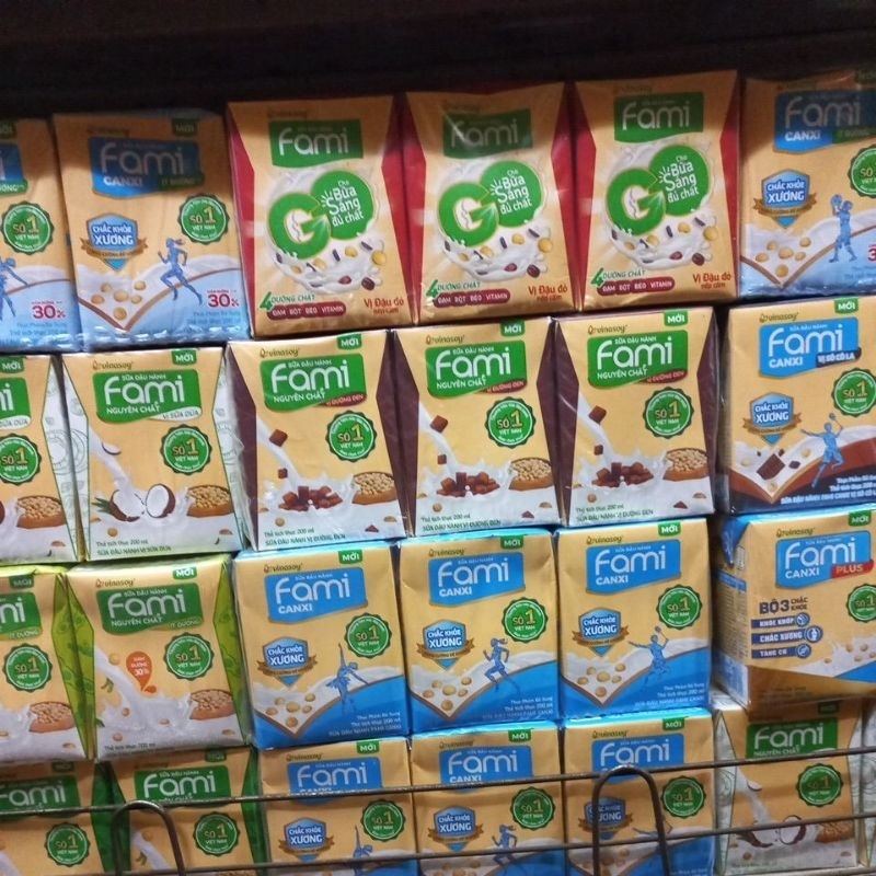 Sữa Fami hộp 200ml, lốc 6 hộp đủ các vị | Shopee Việt Nam