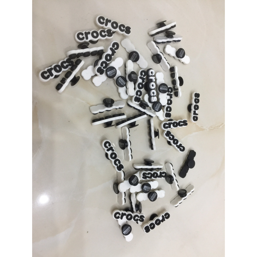 Charm, Jibit gắn dép chữ CROCS, siêu đẹp, bán theo set 2 cái ngẫu nhiên ...