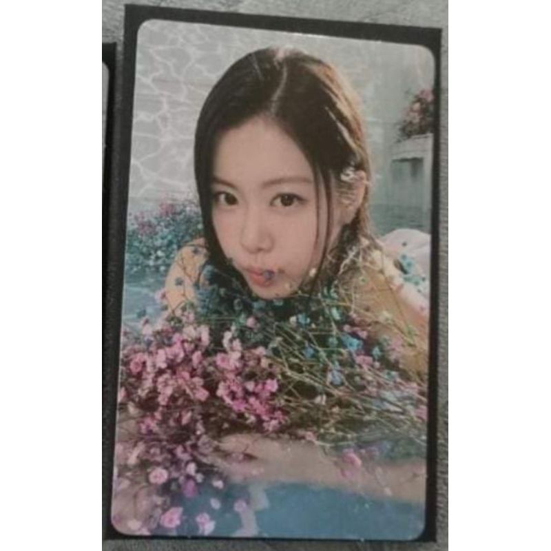 Photocard Album Garam Lesserafim Fearless official | Shopee Việt Nam
