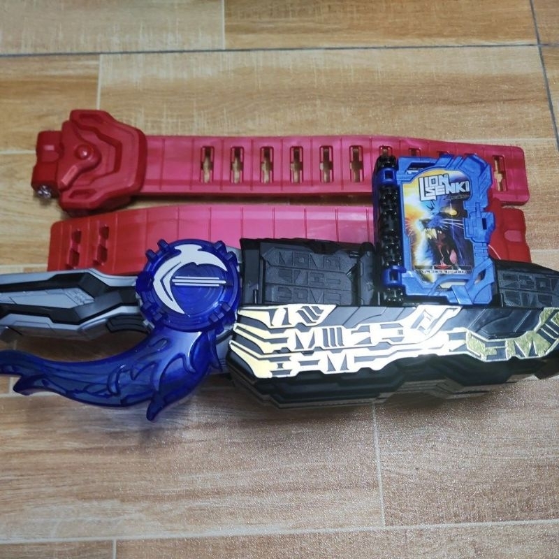 [2nd] Đồ Chơi Siêu Nhân Kamen Rider Saber - DX Seiken Sword Driver ...