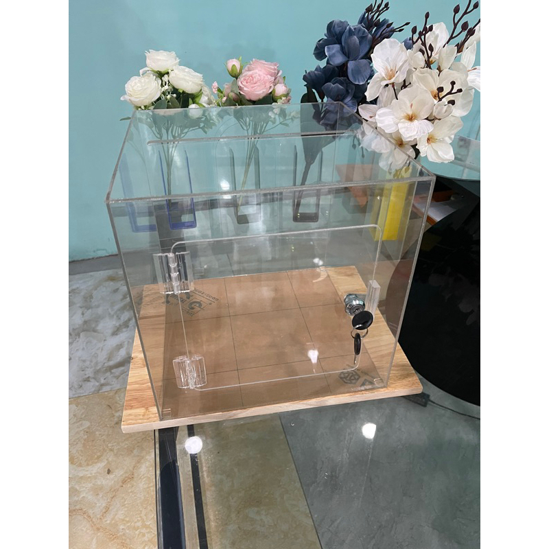 Thùng tip box mica, hộp tip box, có ổ khoá, nhiều màu sắc , nhiều kích thước, thiết kế theo yêu ...