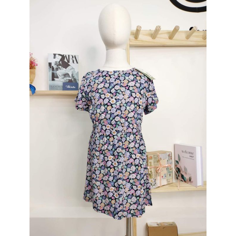 Váy hoa cúc nhí bé gái HM Authentic | Shopee Việt Nam