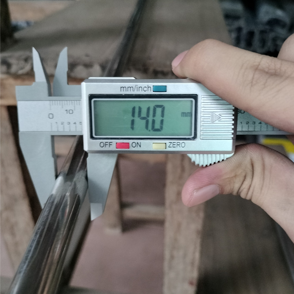 Trục tròn đặc Inox 304 phi 4, 5, 6, 8, 10, 12, 14mm (chiều dài 0.5m/1m/1.2m) | Shopee Việt Nam