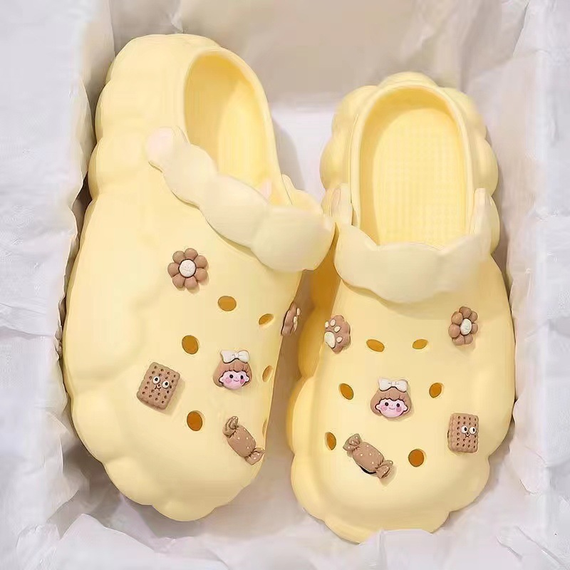Stickers crocs, phụ kiện đính dép, charm dép cross nhiều mẫu siêu yêu ...