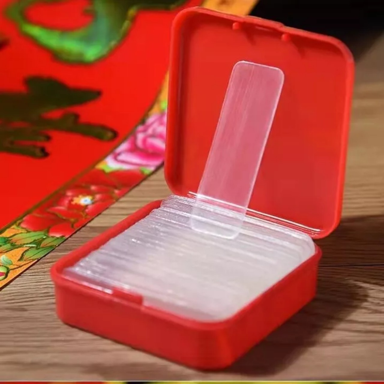 Hộp 60 Miếng Dán Băng Keo 2 Mặt Trong Suốt Siêu Dính Treo đồ ( Hộp Đỏ ...